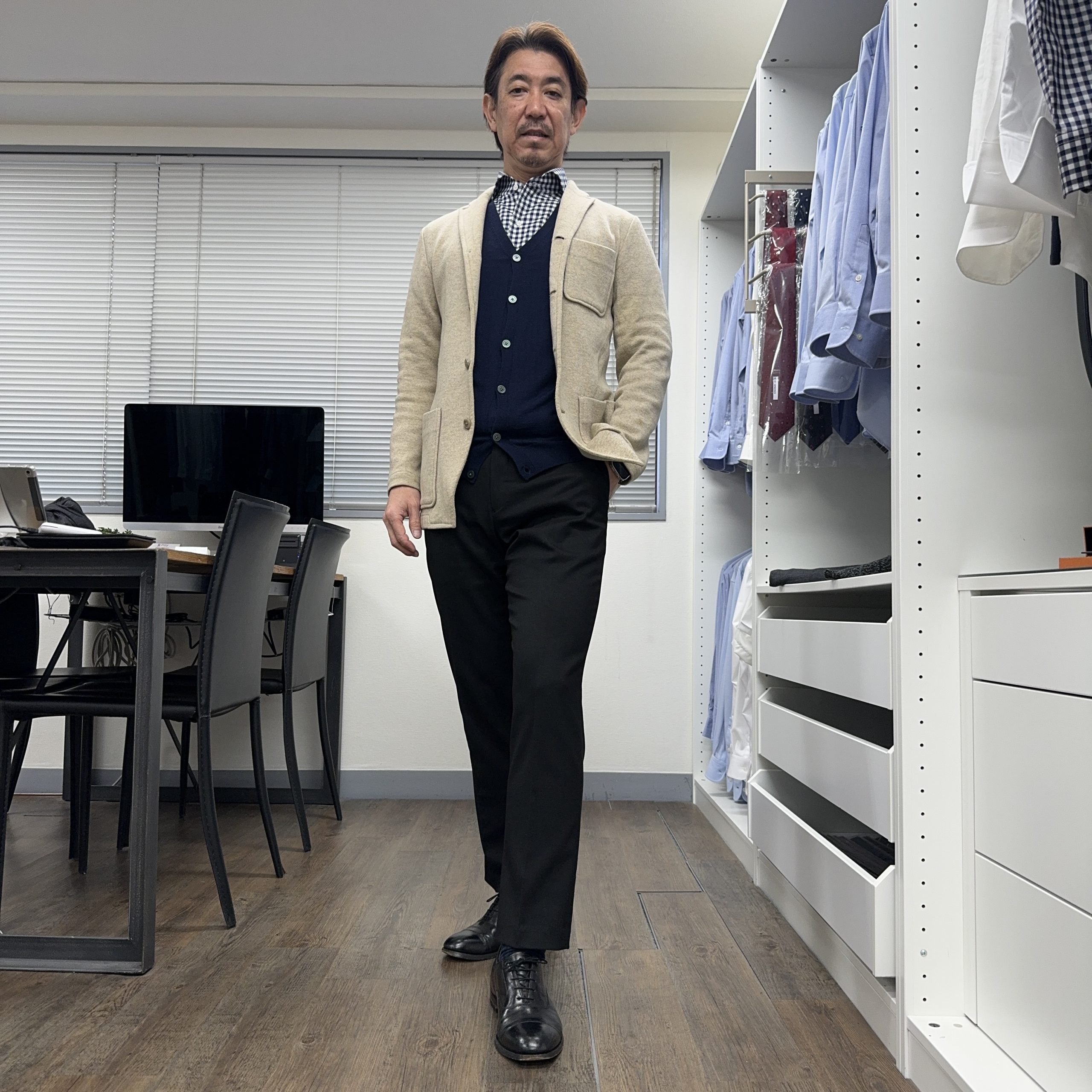 ozie|オジエ オフィスカジュアルデーのスタイル提案 | シャツの専門店 ozie｜オジエ